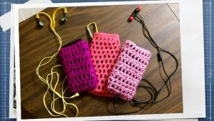 20 Free Crochet Phone Case Patterns - Susie Harris