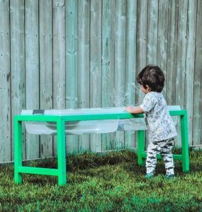 25 Simple to Make DIY Water Table Ideas For Kids - Susie Harris